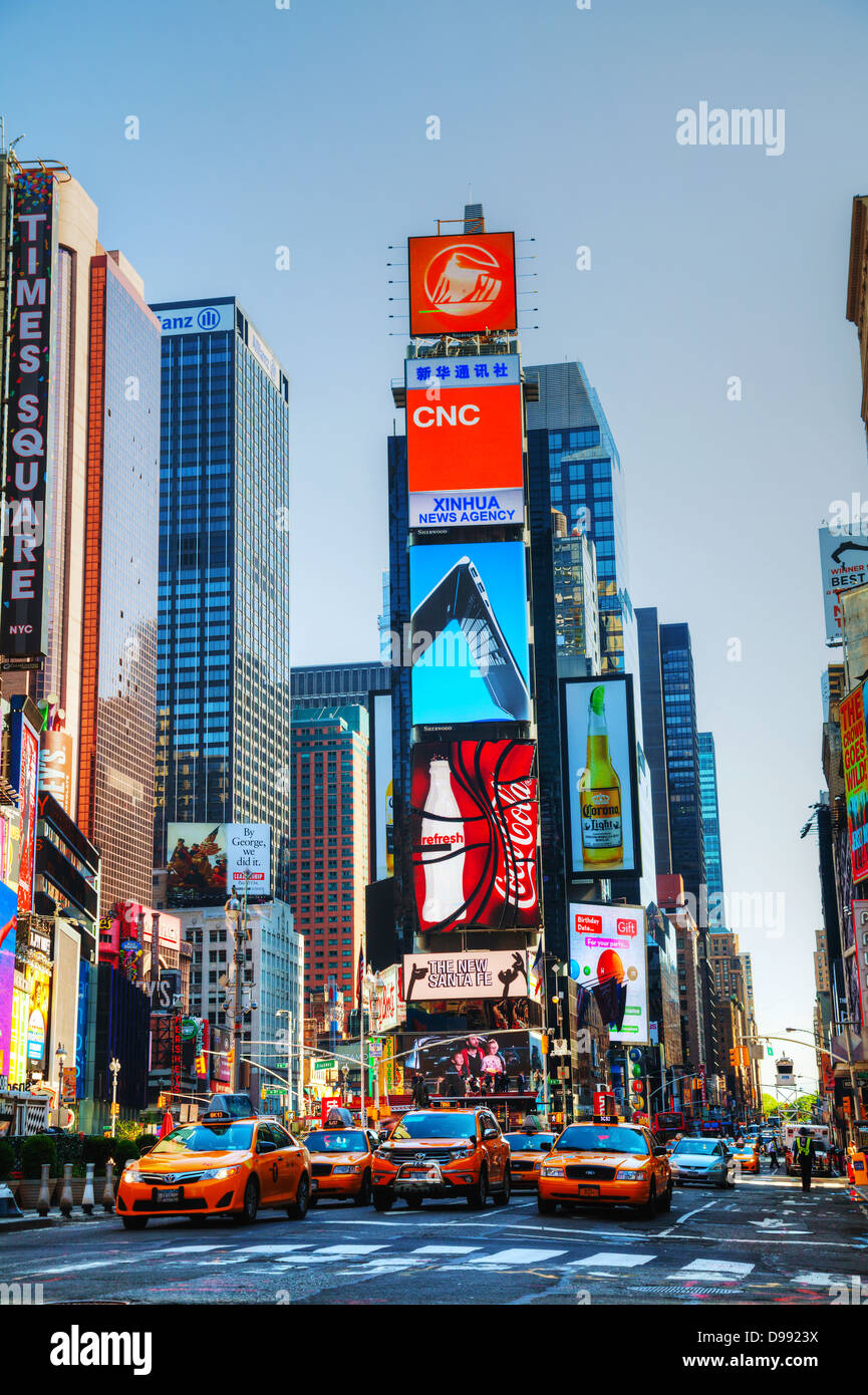 New york times square hi-res stock photography and images - Alamy