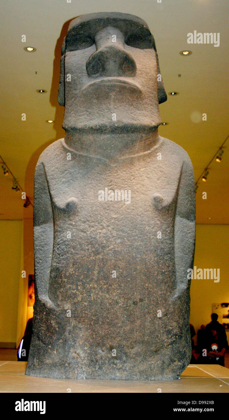 Hoa Hakananai (Stolen or Hidden Friend) Orongo, Easter Island (Rapa Nui ...