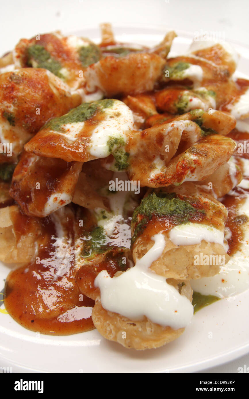 Papri chaat , Northern Indian food Stock Photo - Alamy