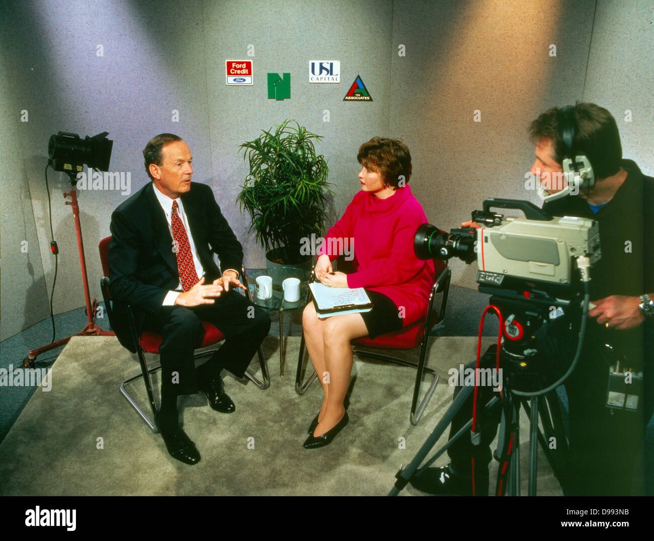 Tv Interview 1970s High Resolution Stock Photography and Images - Alamy
