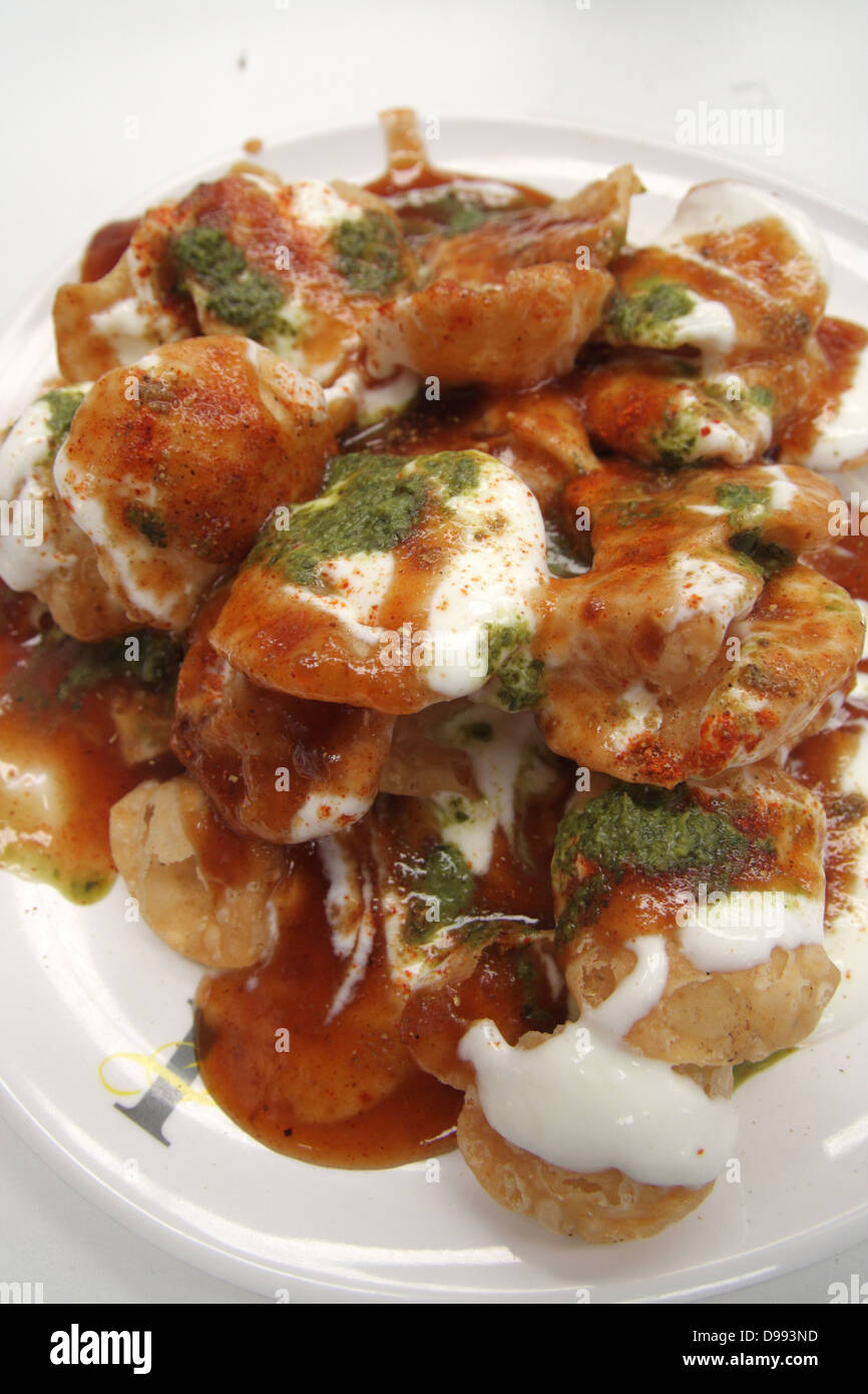 Papri chaat , Northern Indian food Stock Photo - Alamy
