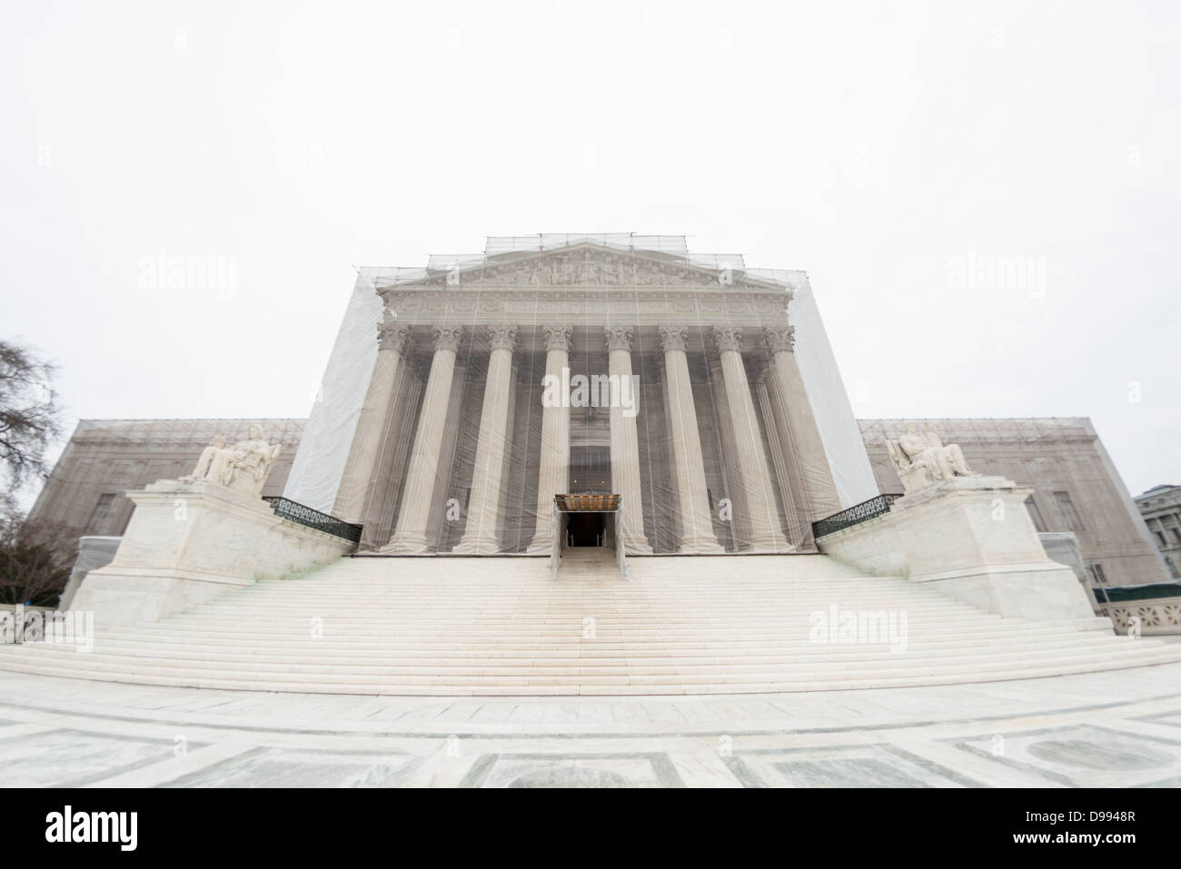 WASHINGTON DC — The United States Supreme Court building undergoes ...