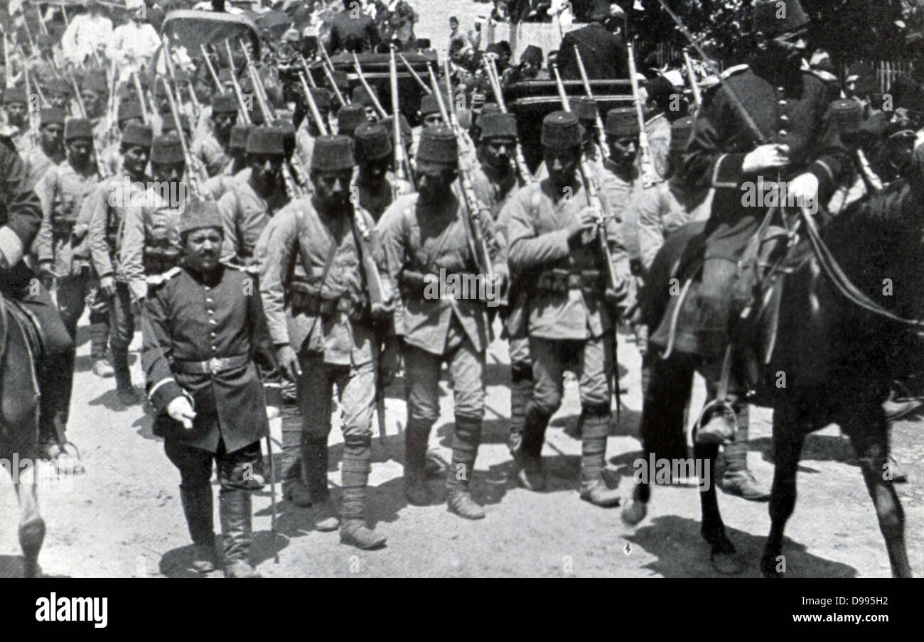 Mounted infantry hi-res stock photography and images - Alamy