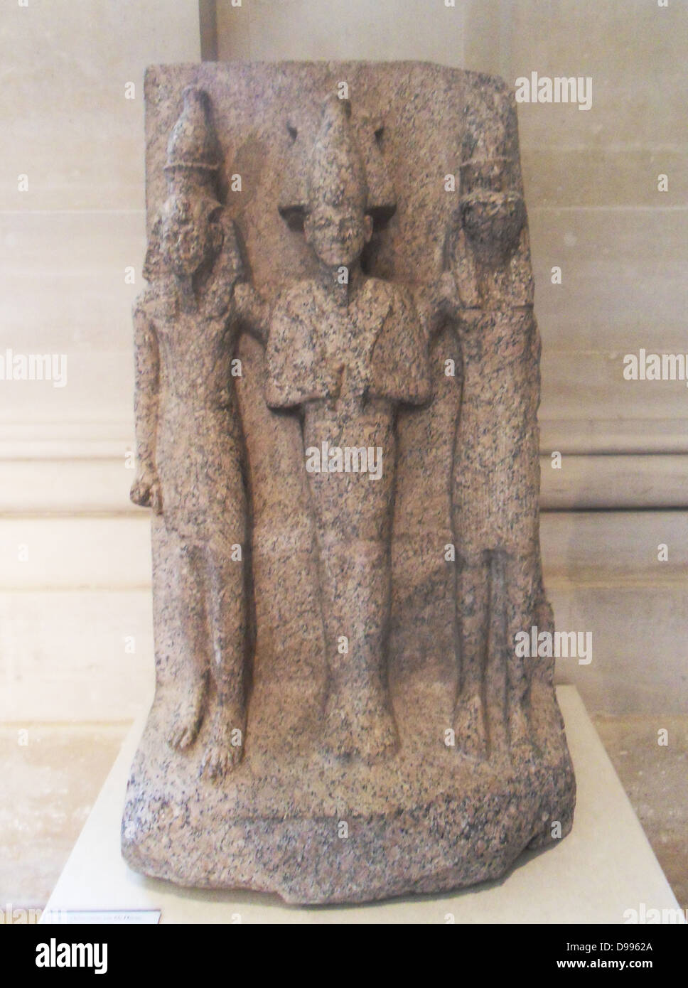 The god osiris between her son horus hi-res stock photography and ...