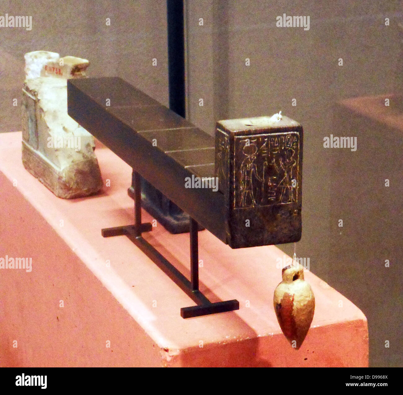 Shadow clock gnomon to 1400 1350 bc jc wood hi-res stock photography ...