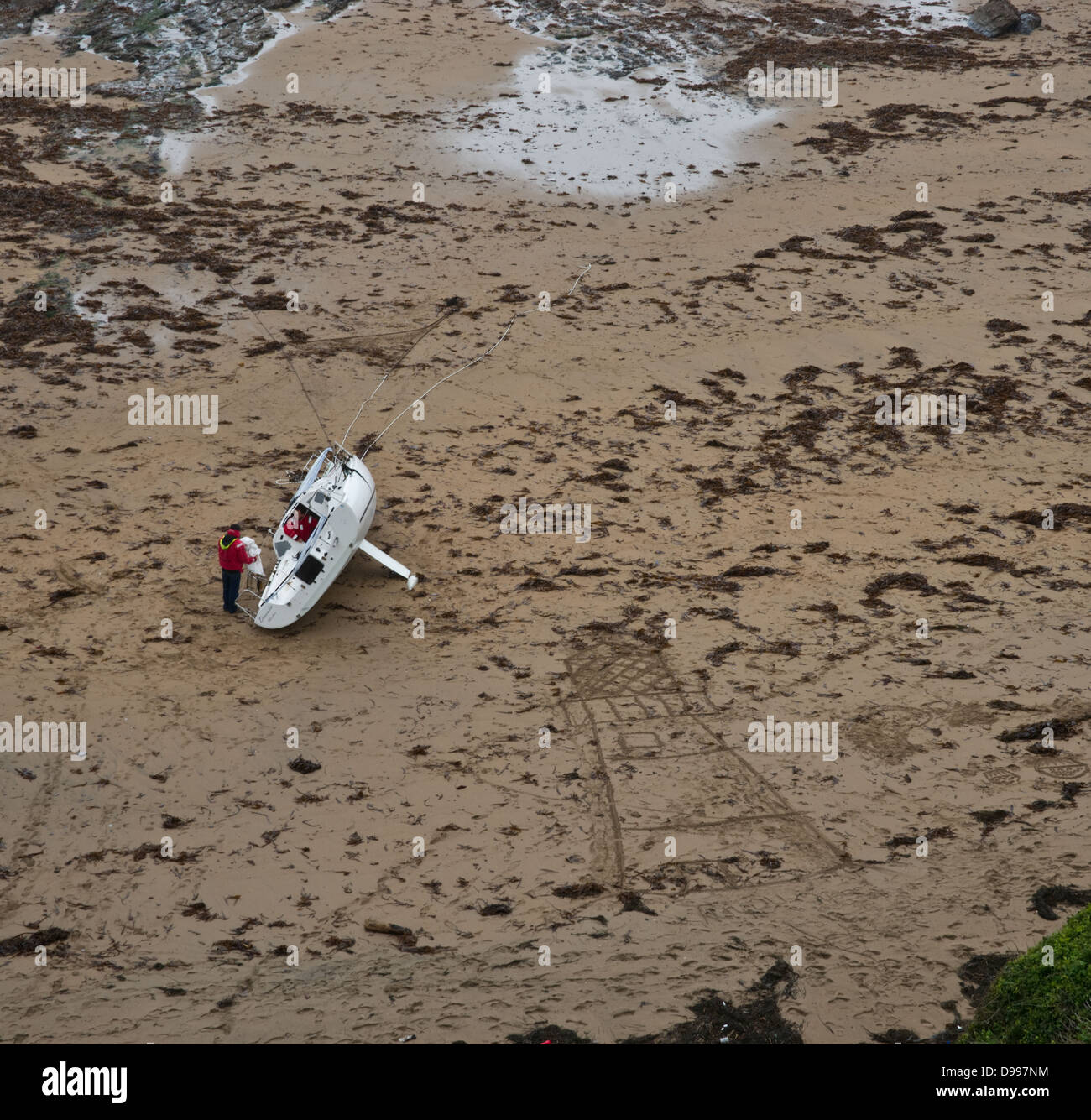 Stranded ships hi-res stock photography and images - Alamy