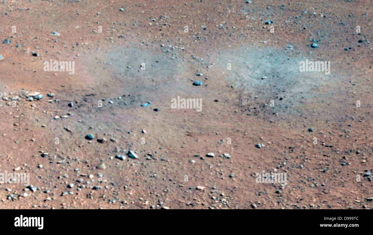 This cut-out from a color panorama image taken by NASA's Curiosity ...