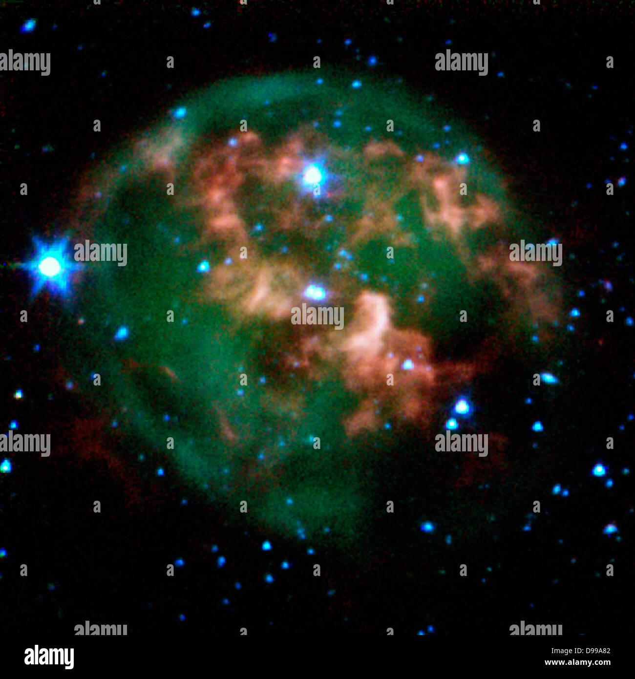 A dying star (center) surrounded by a cloud of glowing gas and dust ...