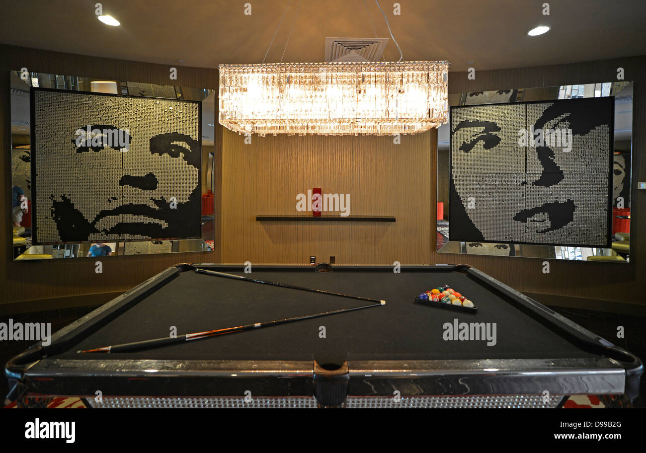 Lobby in the retro look, Riviera Resort & spa hotel, Palm Springs ...