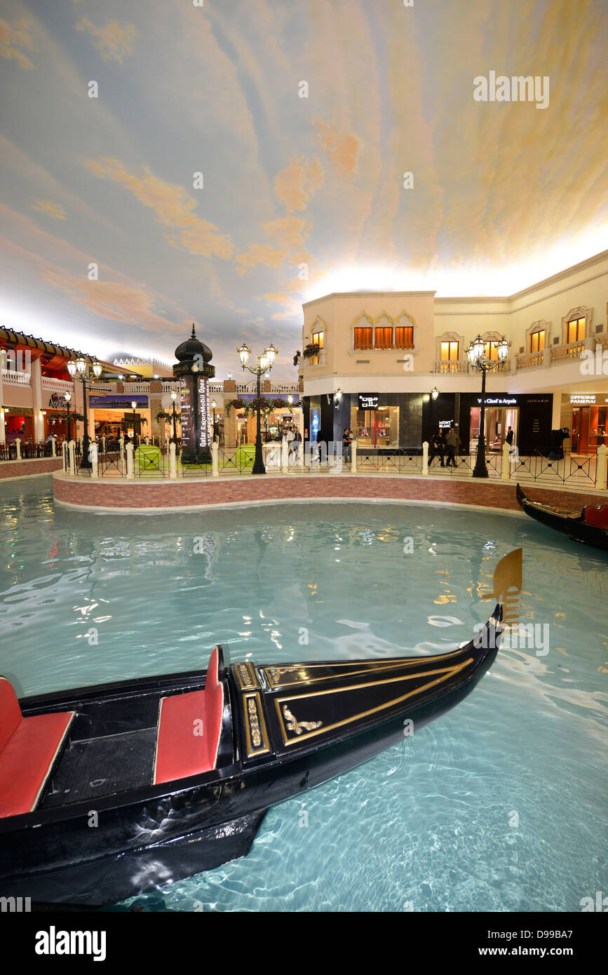 Luxury shopping centre villaggio mall in the style venice hi-res stock ...