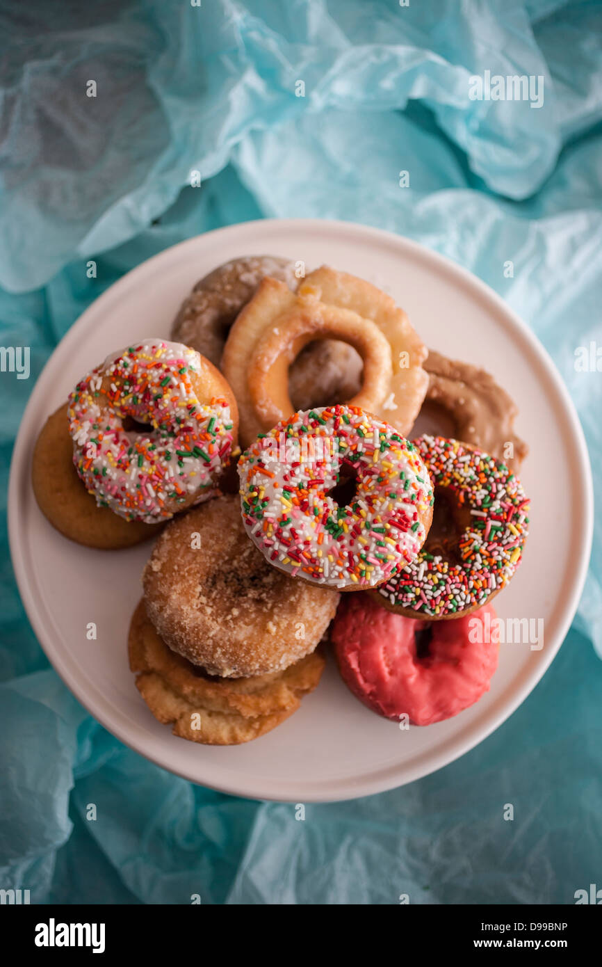 Donuts hi-res stock photography and images - Alamy