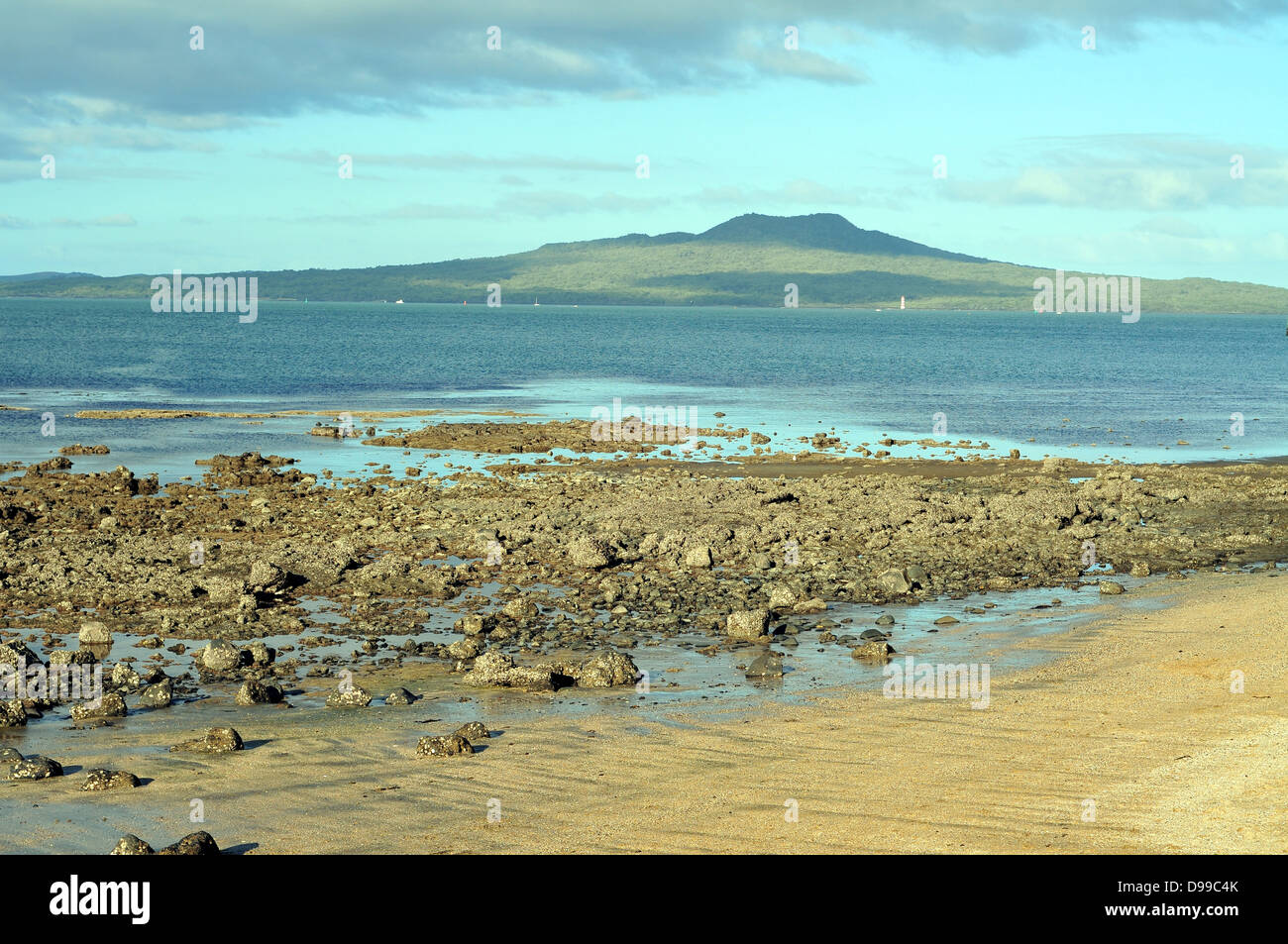 Rangitoto volcano island view from Takapuna Stock Photo - Alamy