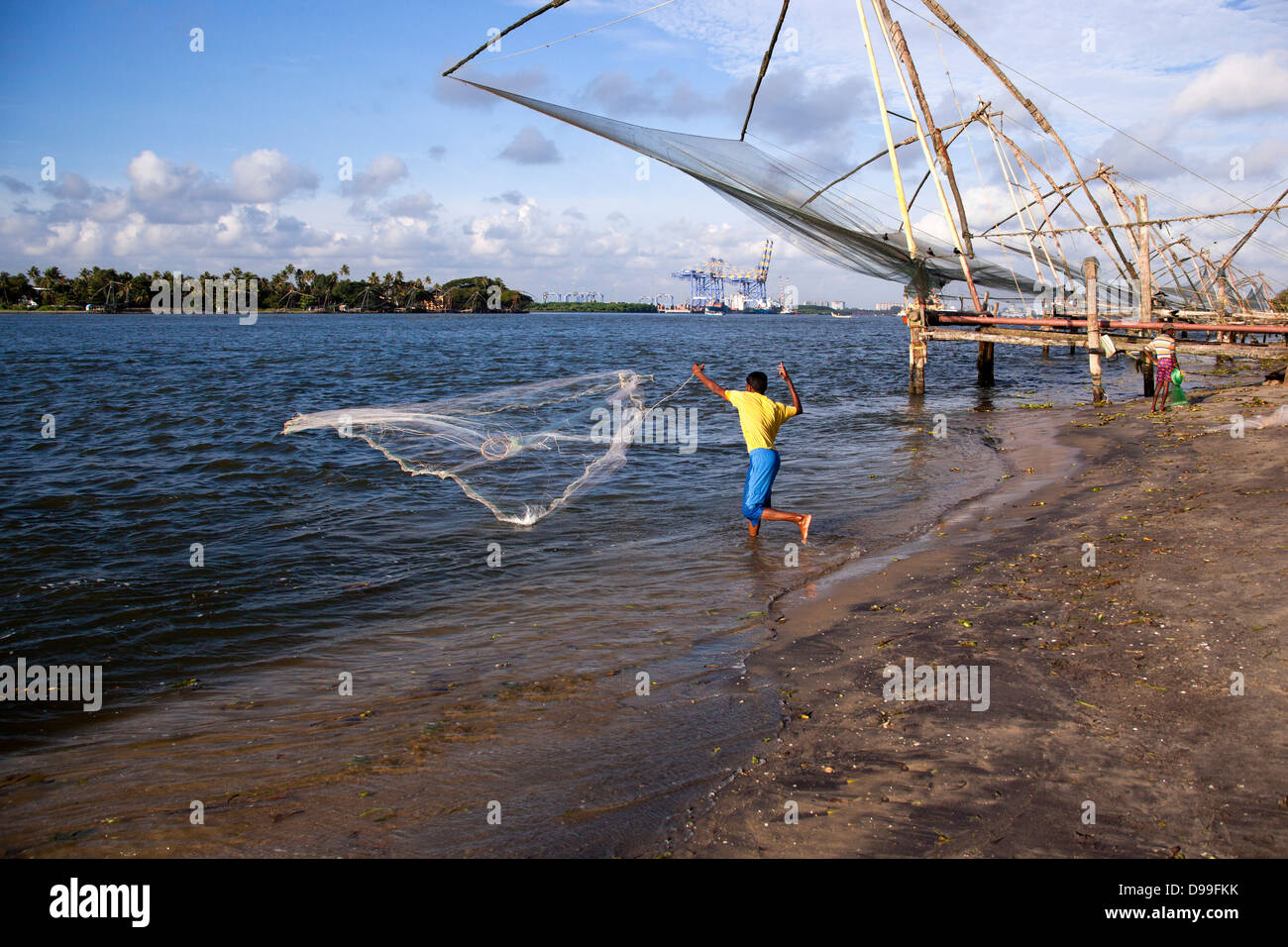 Edge of sea in kerala hi-res stock photography and images - Alamy
