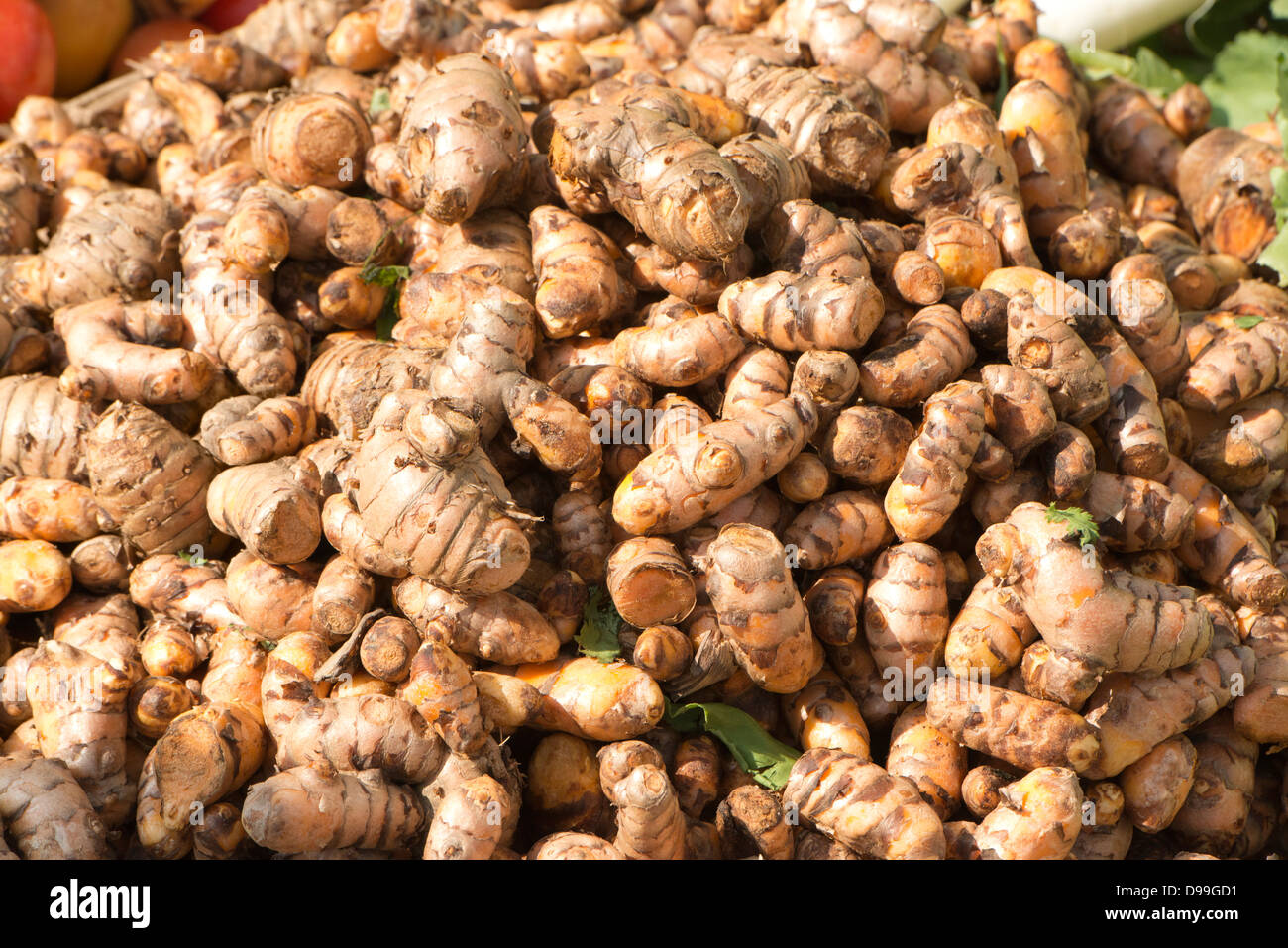 Raw turmaric hi-res stock photography and images - Alamy