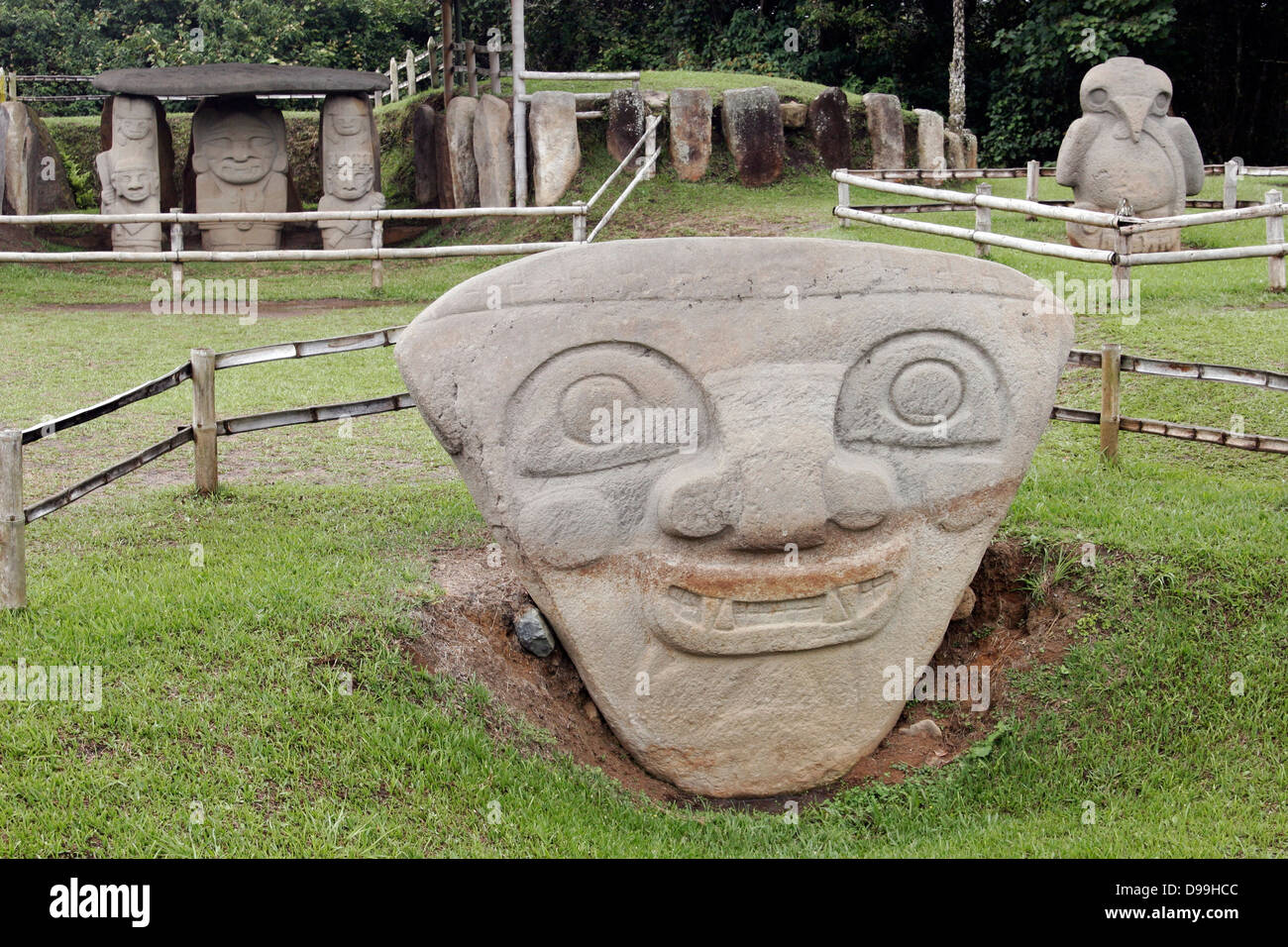 Giant pre-Columbian statues in the San Agustin Archaeological Park ...