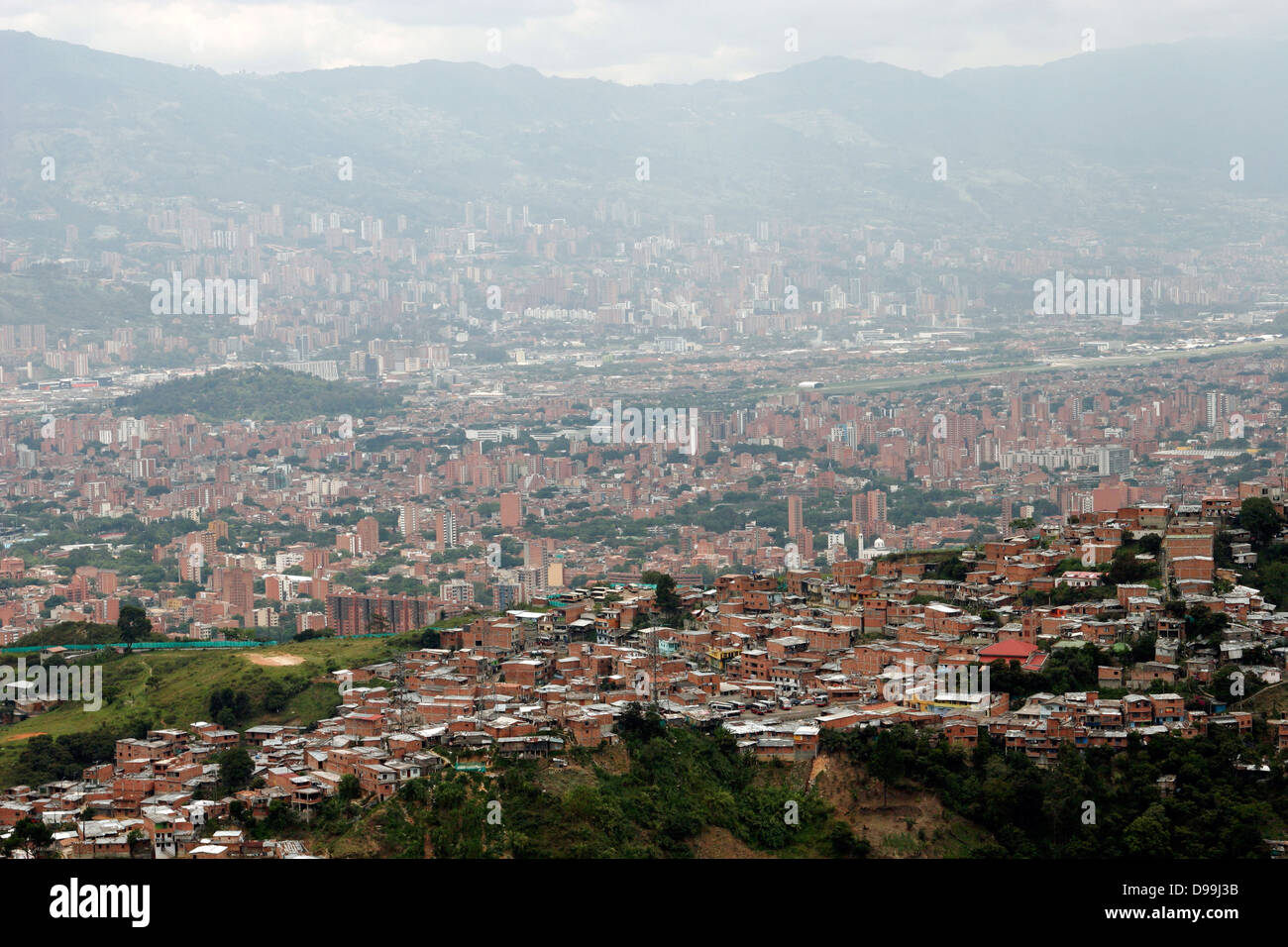 Medellin city top hi-res stock photography and images - Alamy