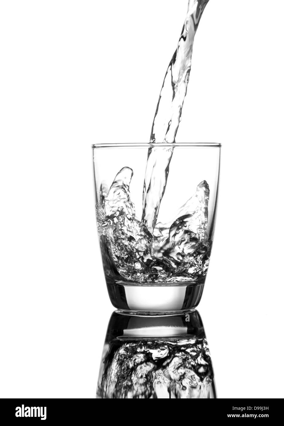 Water pouring into transparent glass hi-res stock photography and ...