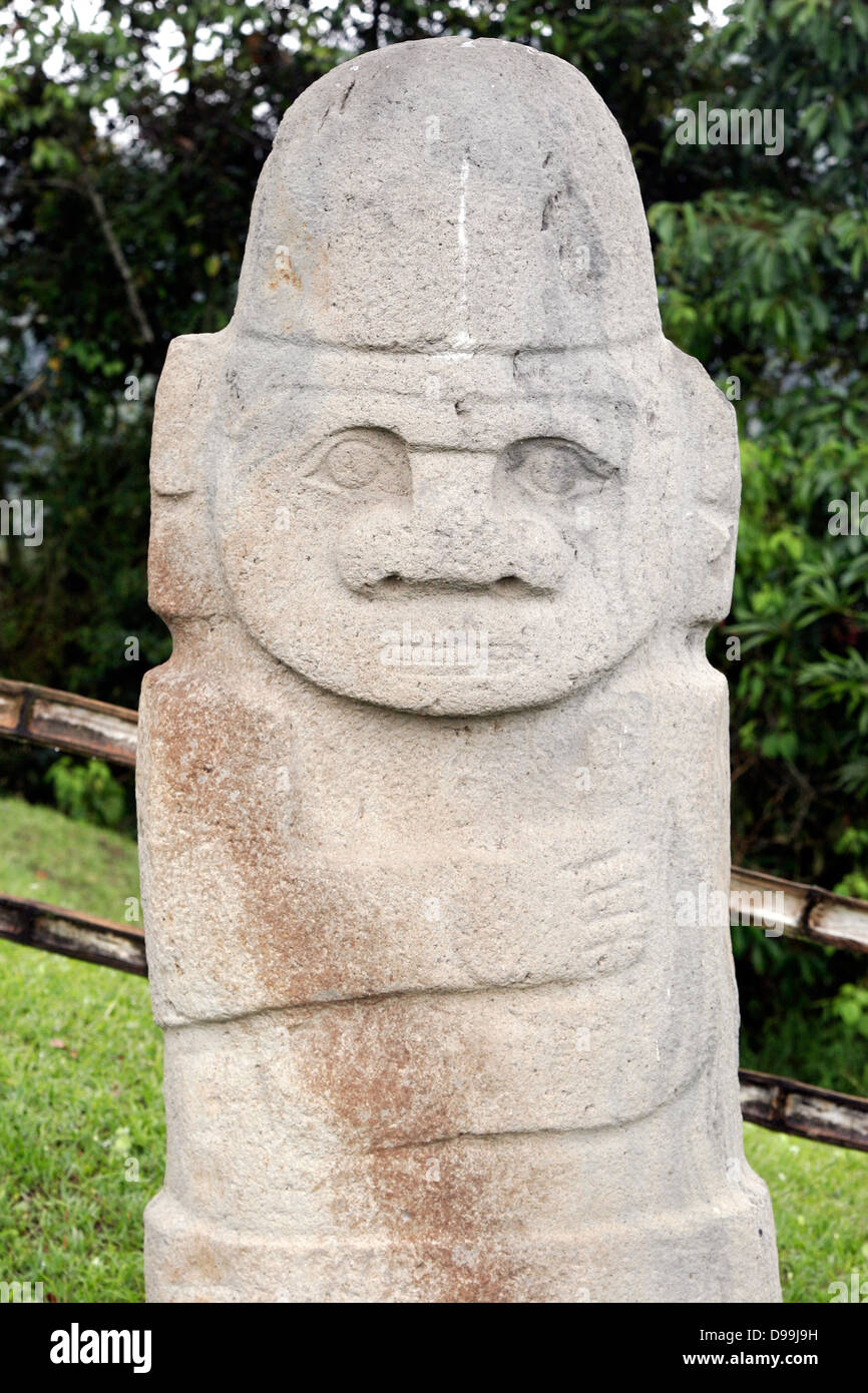 Giant pre-Columbian statues in the San Agustin Archaeological Park ...