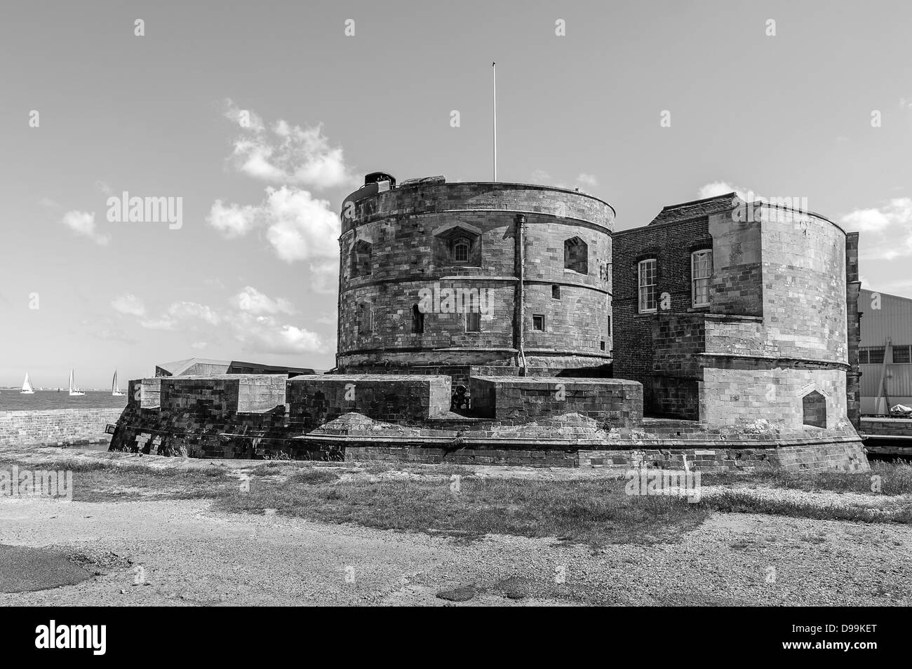 Calshot castle solent southampton hampshire Black and White Stock ...