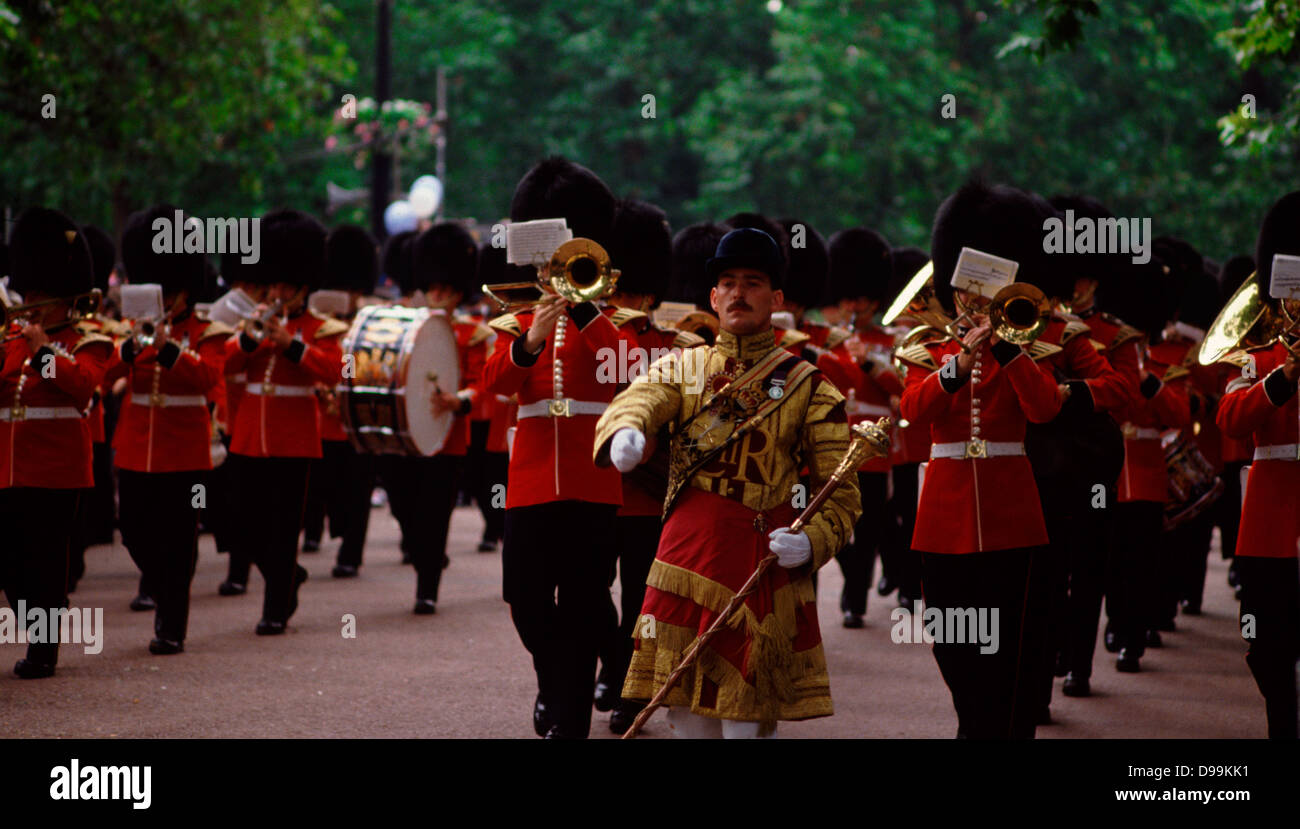 Queen band hi-res stock photography and images - Alamy