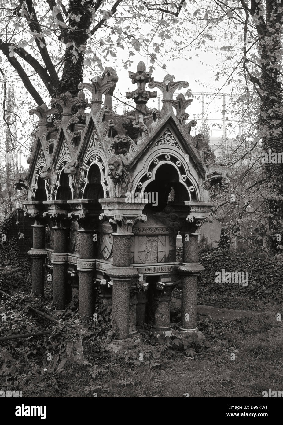 Victorian memorial hi-res stock photography and images - Alamy