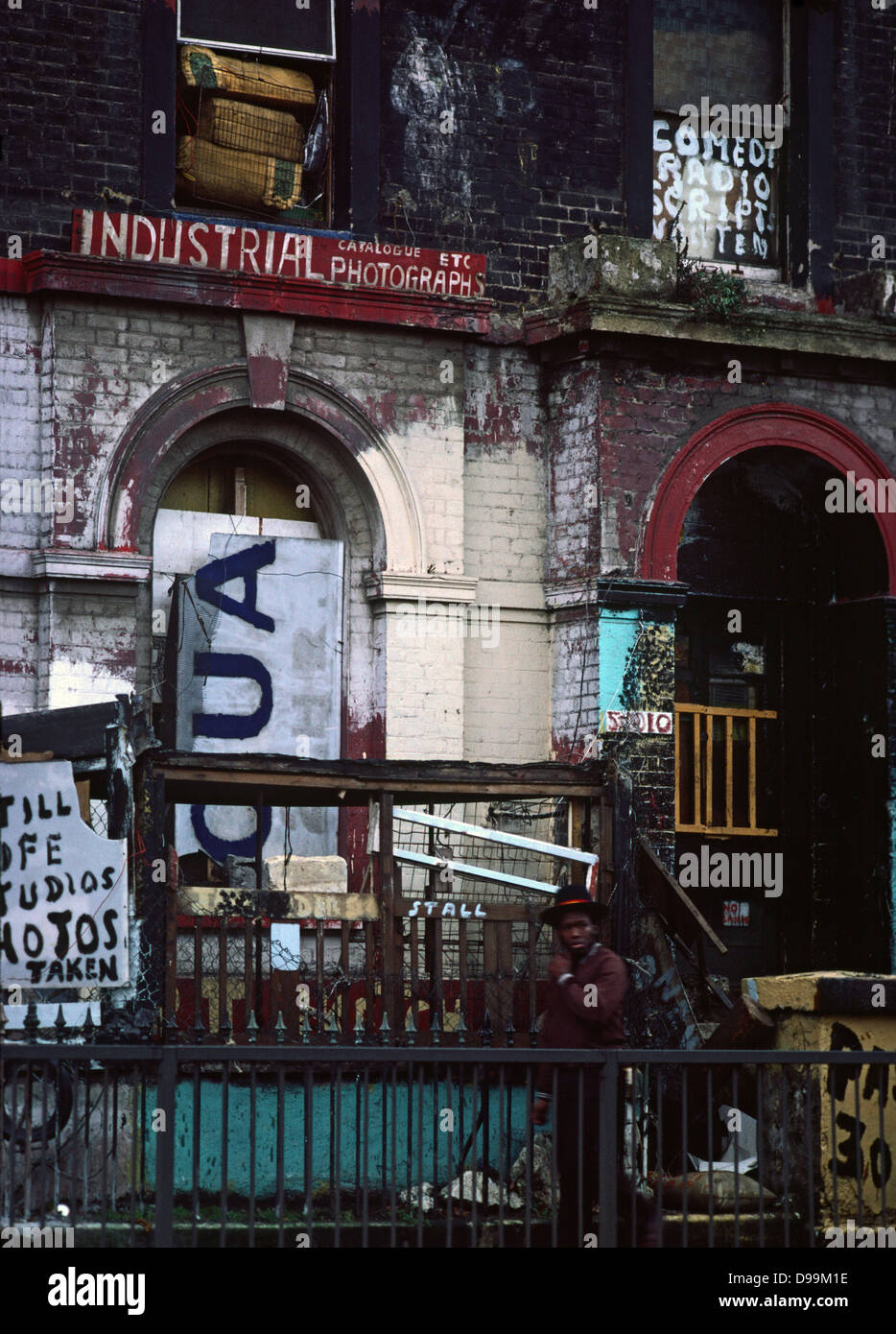 Derelict 1980s hi-res stock photography and images - Alamy