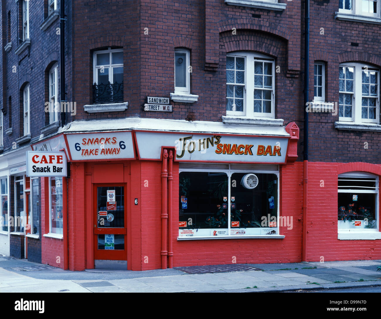 Sandwich shop in london hi-res stock photography and images - Alamy