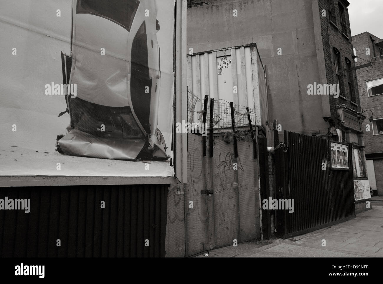 Urban shabbiness around Hackney Road, east London Stock Photo - Alamy