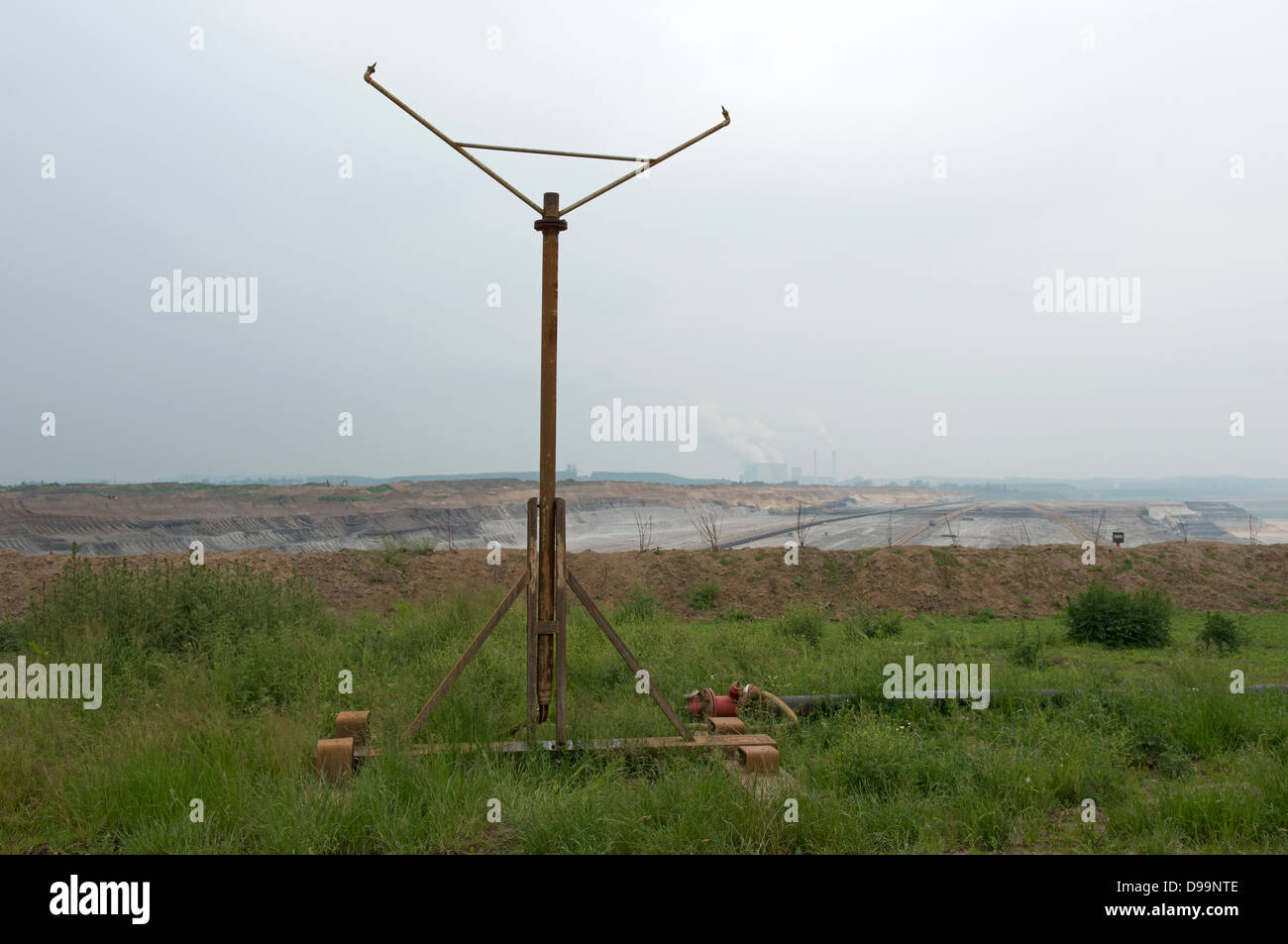 Dust down hi-res stock photography and images - Alamy