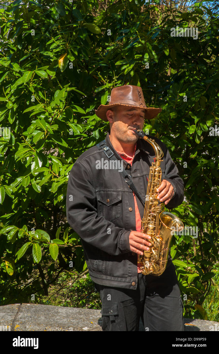 Playing sax hi-res stock photography and images - Alamy