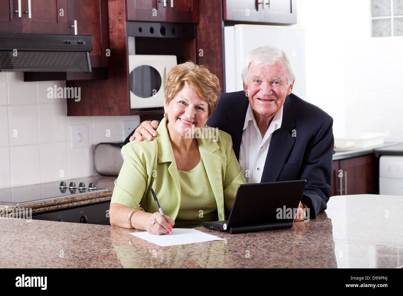 Retired rich couple hi-res stock photography and images - Alamy