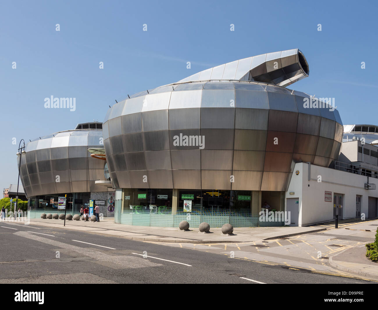 The Hubs student union centre for Sheffield Hallam University converted ...