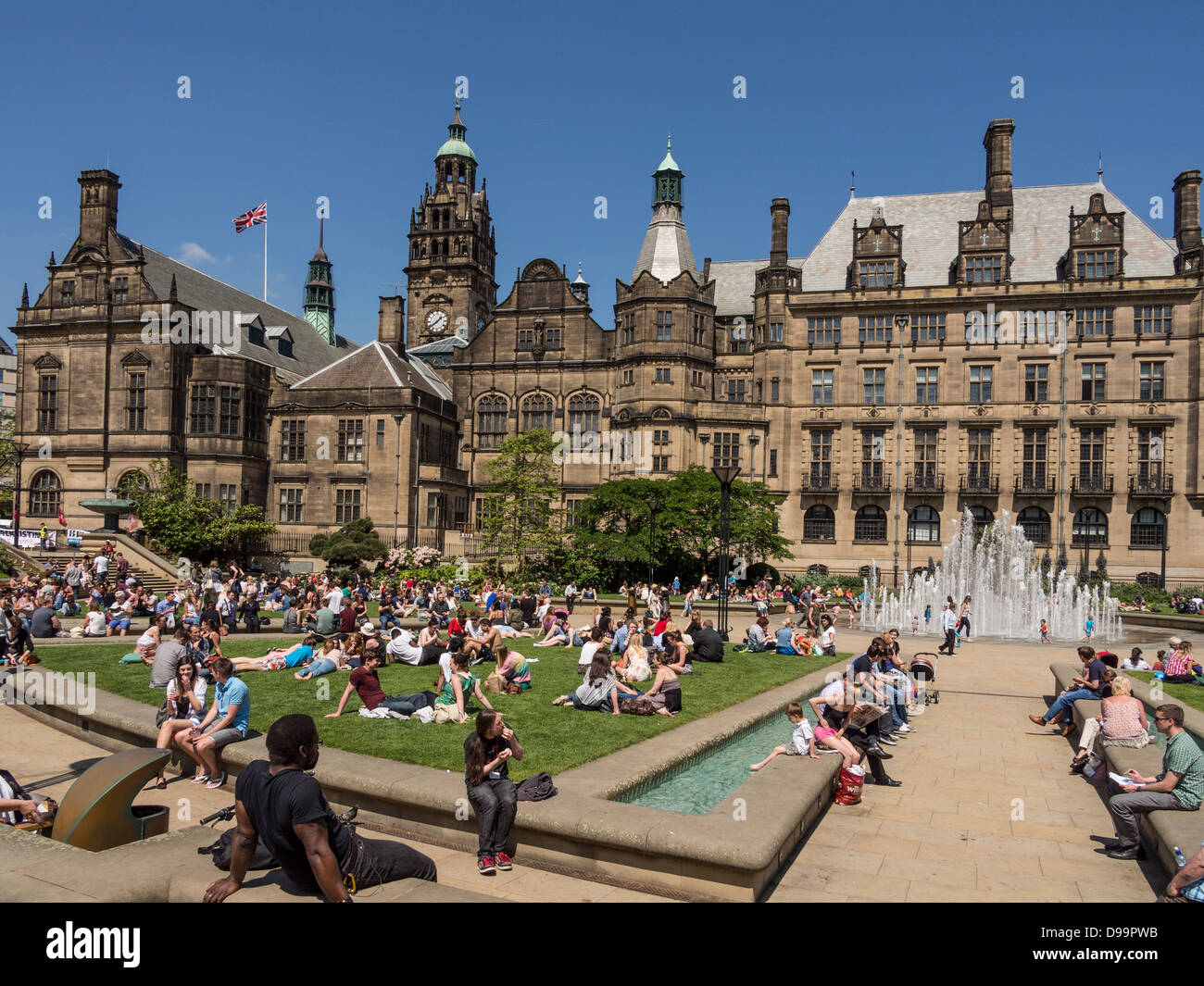 Sheffield Town Hall and Peace Garden on Summer Day Stock Photo - Alamy