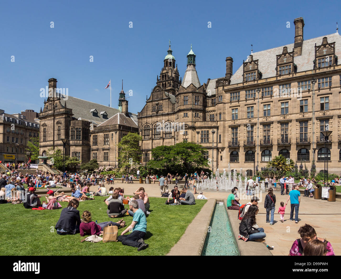 Sheffield Town Hall and Peace Garden on Summer Day Stock Photo - Alamy