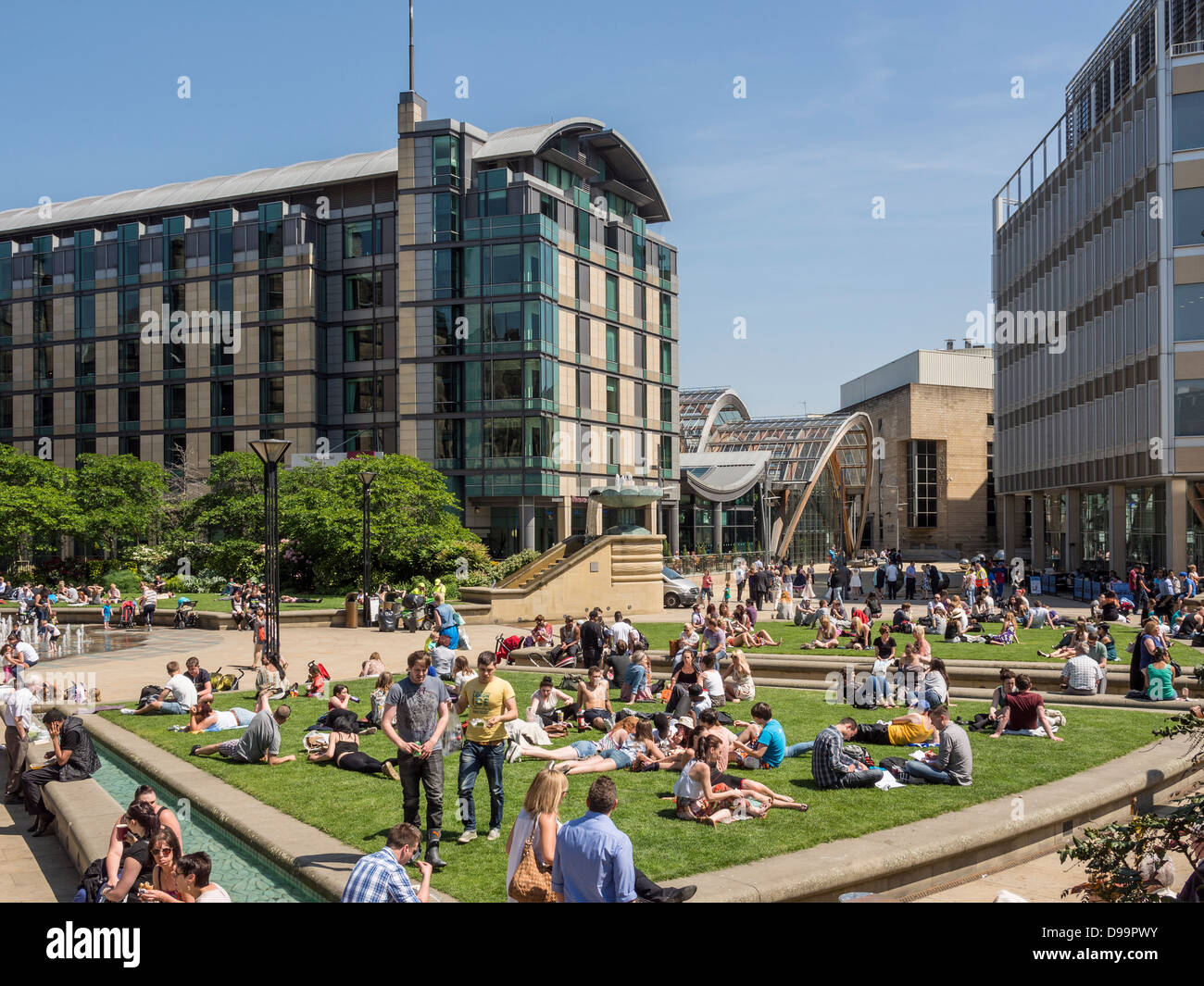 Sheffield hi-res stock photography and images - Alamy