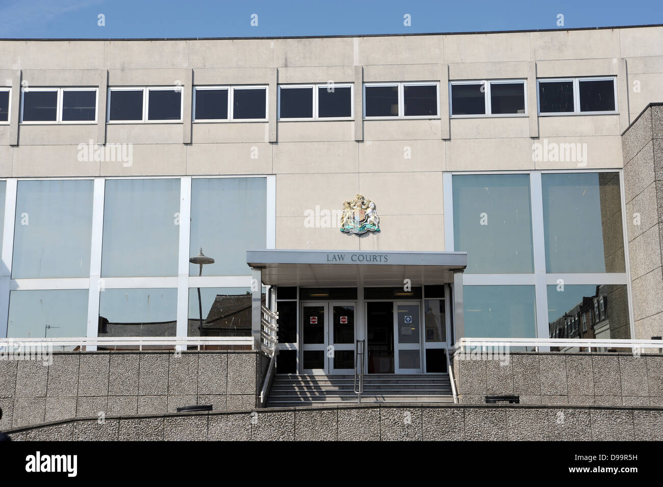 Brighton law courts hi-res stock photography and images - Alamy