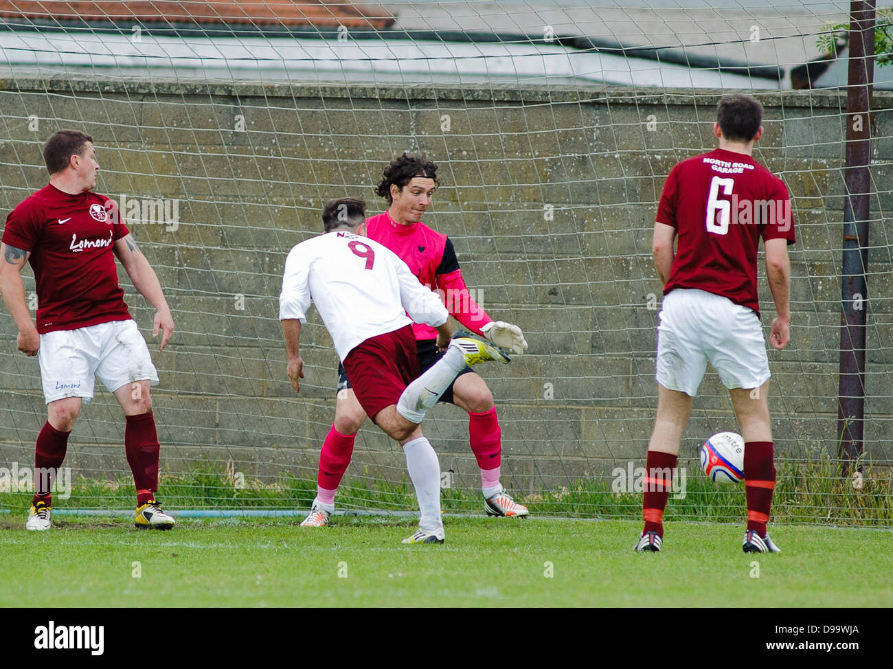 Crossgates, Fife, Scotland, Saturday 15th June 2013, Colin Strickland ...