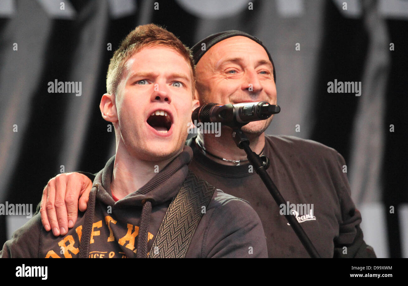 David hall ireland hi-res stock photography and images - Alamy