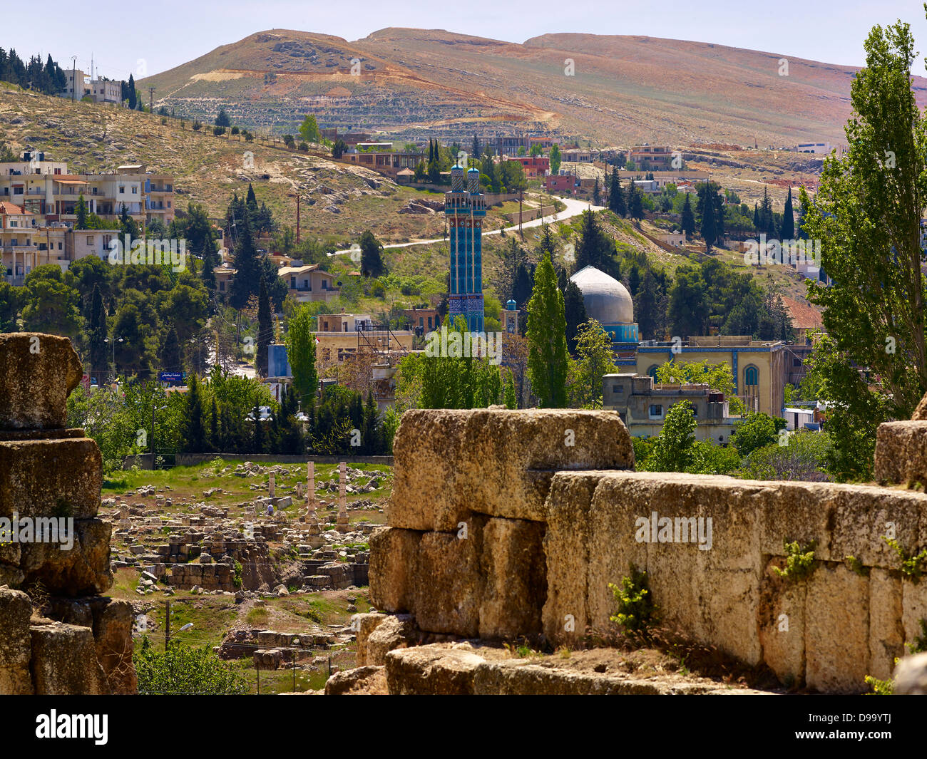 Baalbek mosque hi-res stock photography and images - Alamy