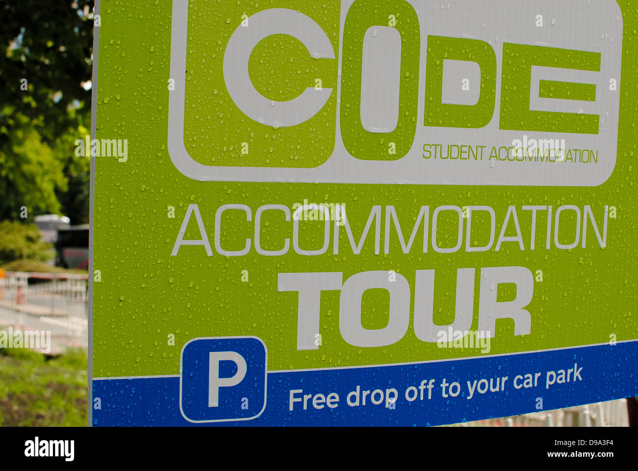 Accommodation Sign High Resolution Stock Photography and Images - Alamy