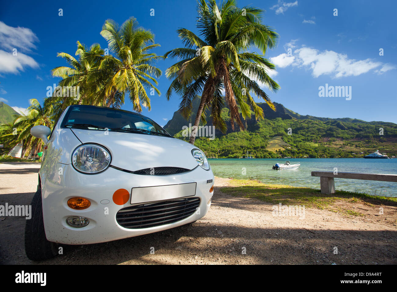 Tropical beach with tree hi-res stock photography and images - Alamy