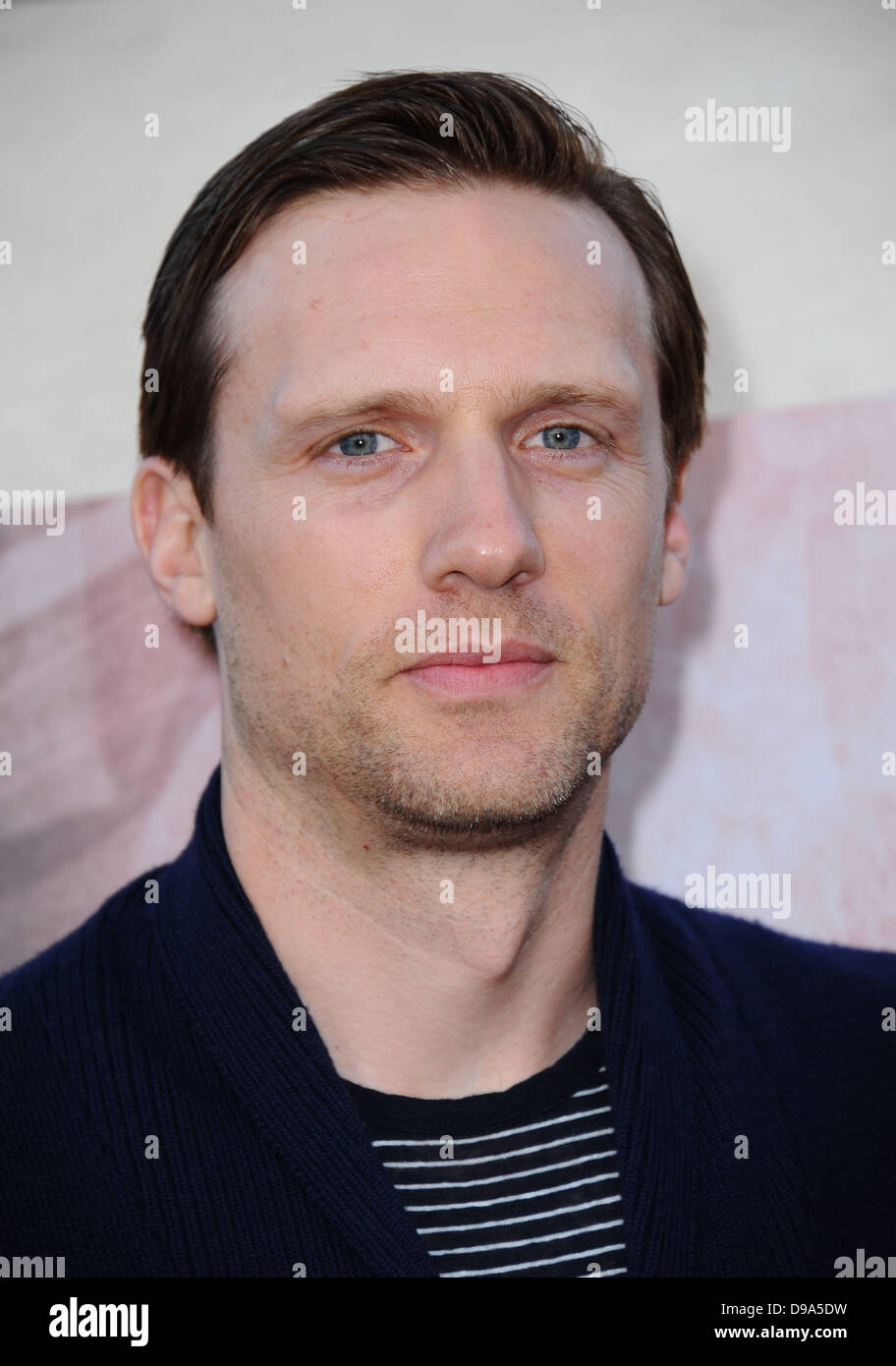 Teddy Sears 2013 Teddy Sears Age, Family, Bio | Famous Birthdays