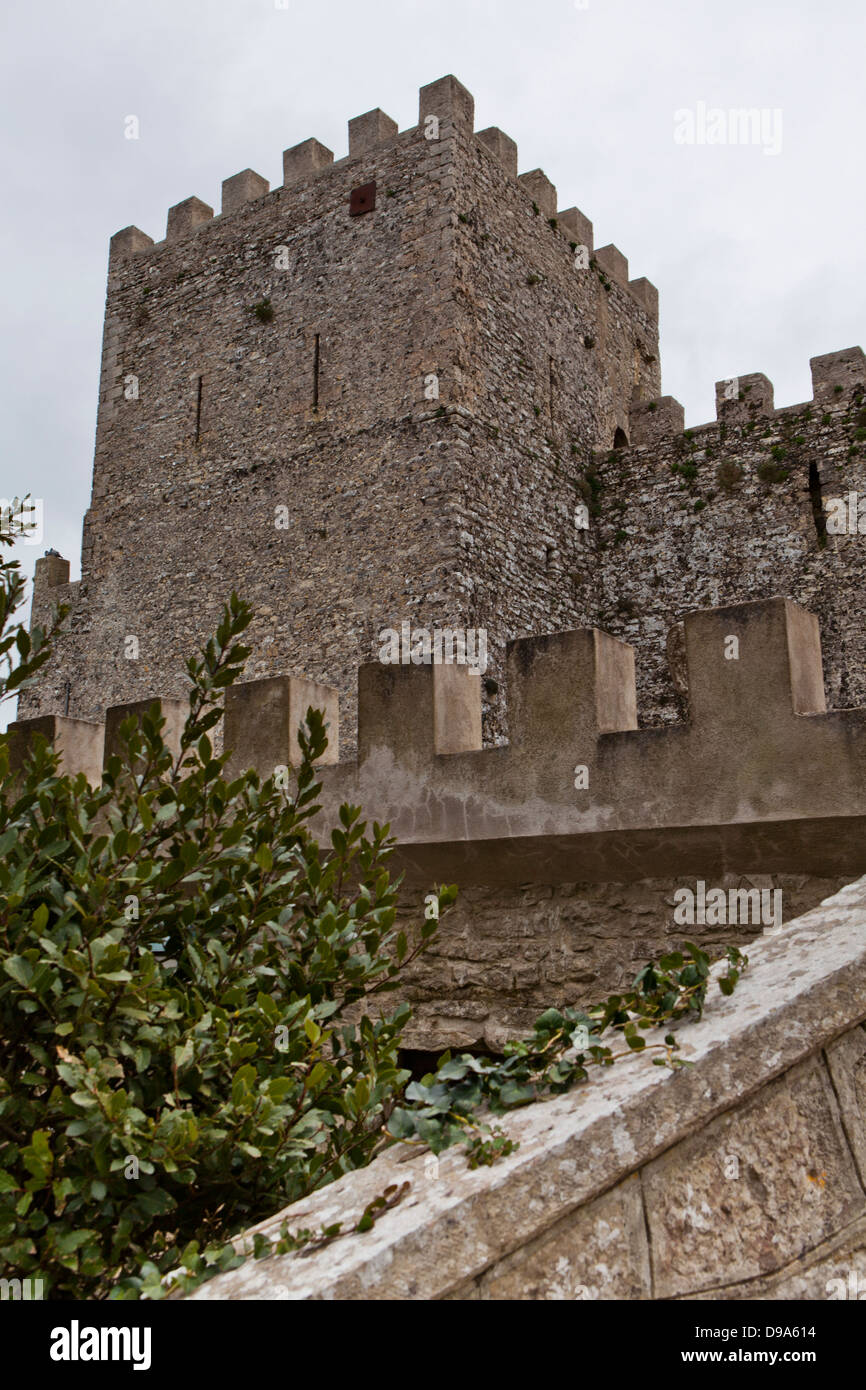 Venus Castle in Erice, Sicily Stock Photo - Alamy