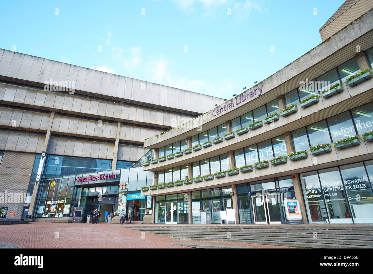 Central Library & Paradise Forum in Chamberlain Square Birmingham UK ...