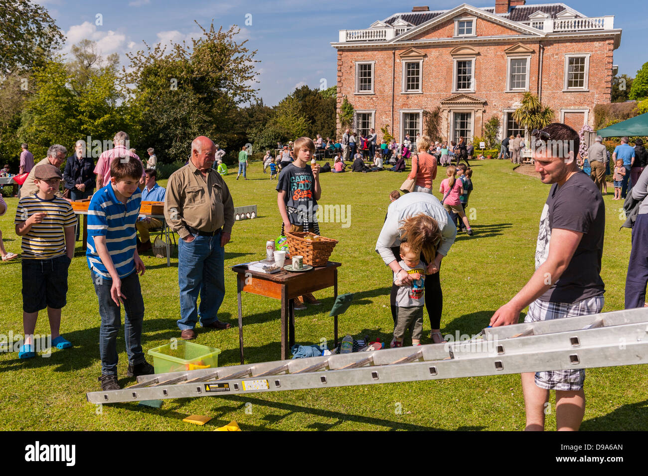 Village fete hi-res stock photography and images - Alamy