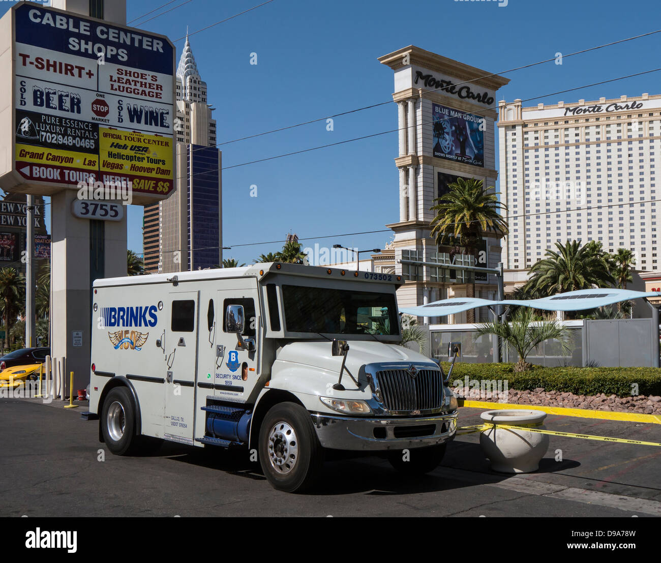 Brinks Truck High Resolution Stock Photography and Images - Alamy