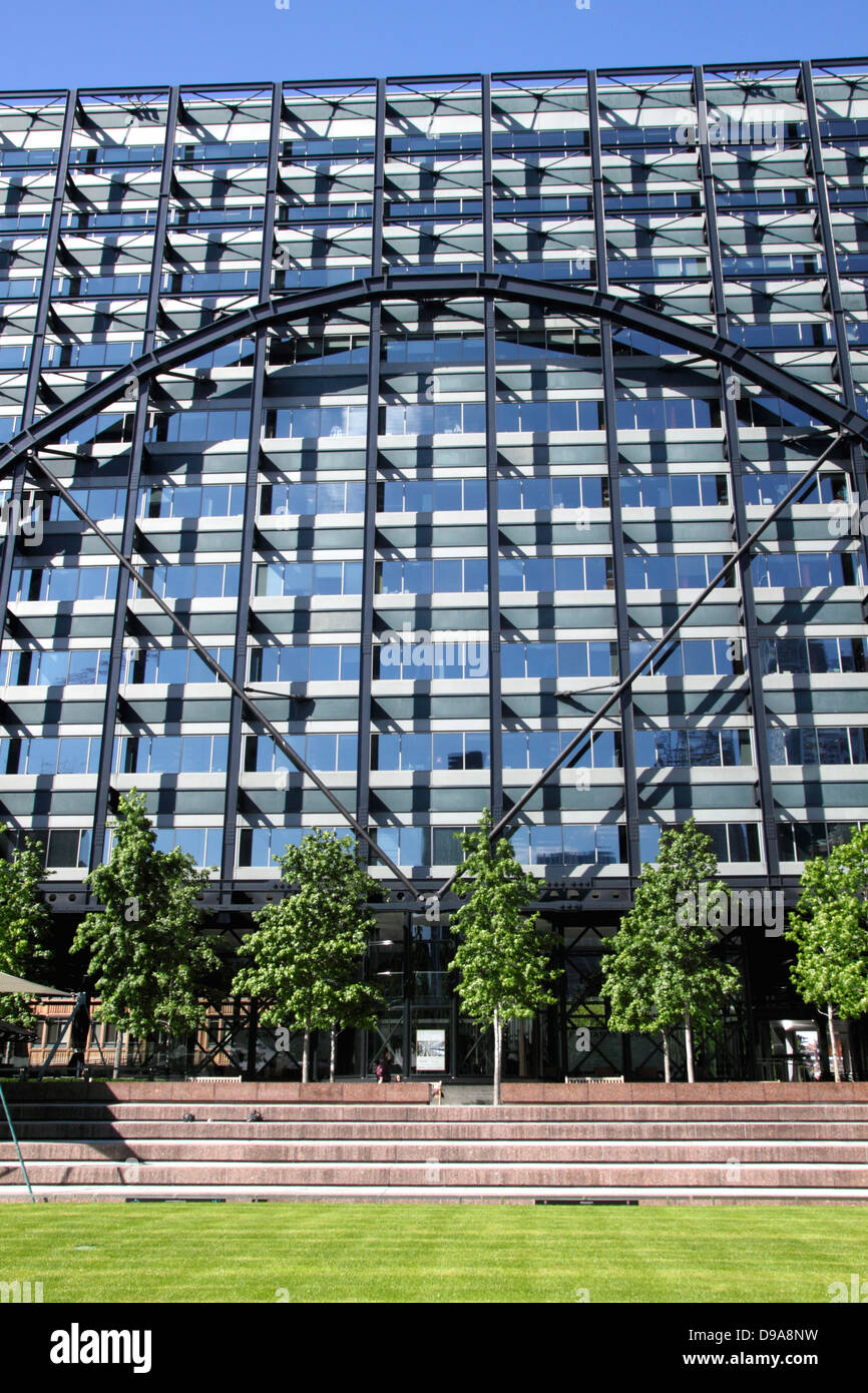 Exchange square broadgate london hi-res stock photography and images ...