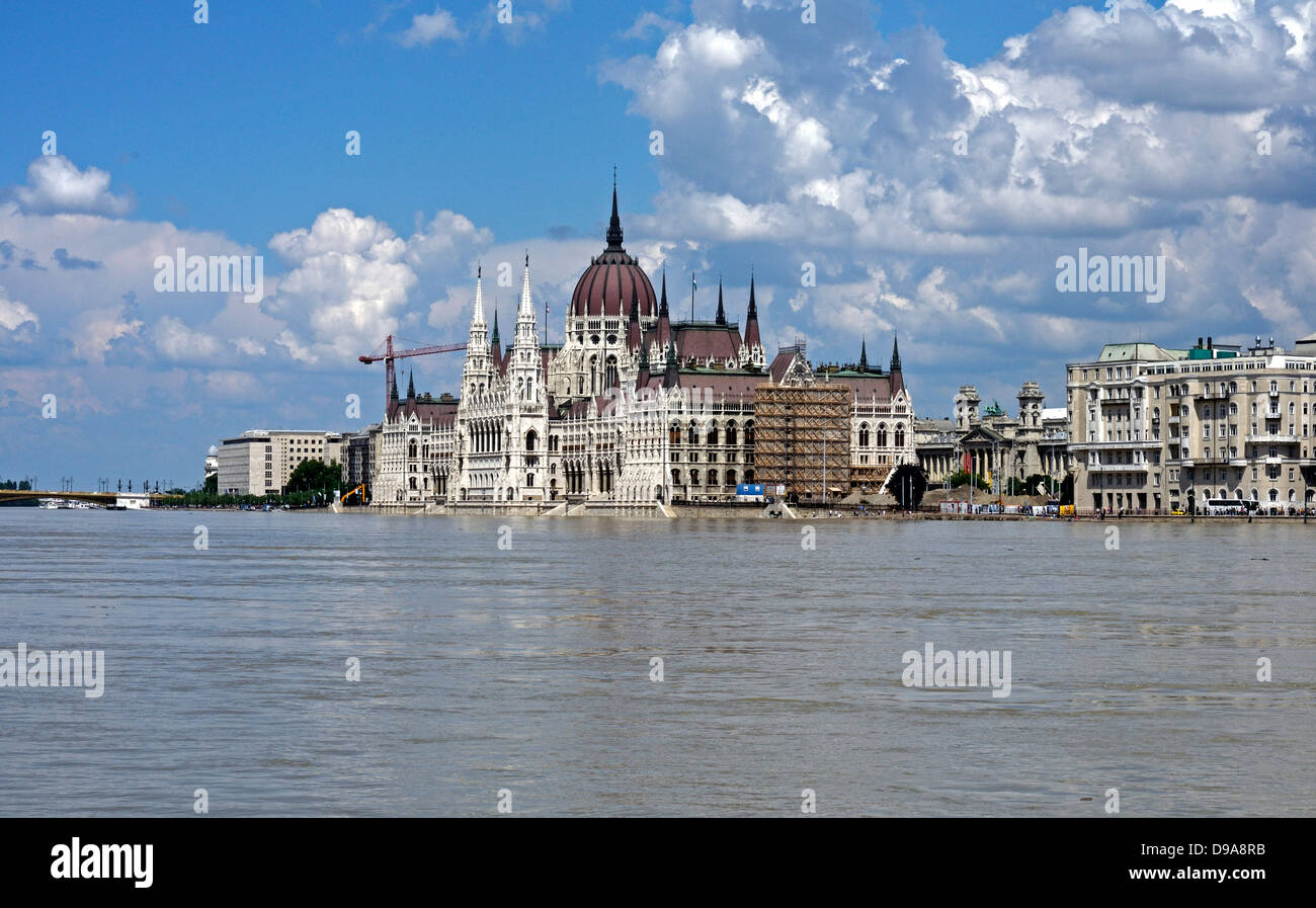 Flooding danube duna river in hi-res stock photography and images - Alamy