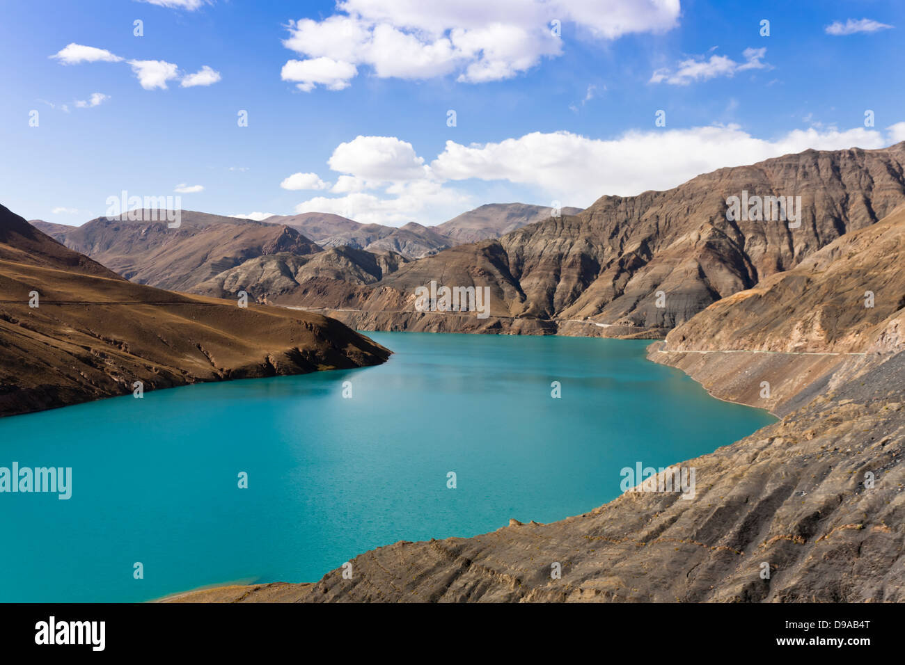 Lake at Tibet plateau Stock Photo - Alamy