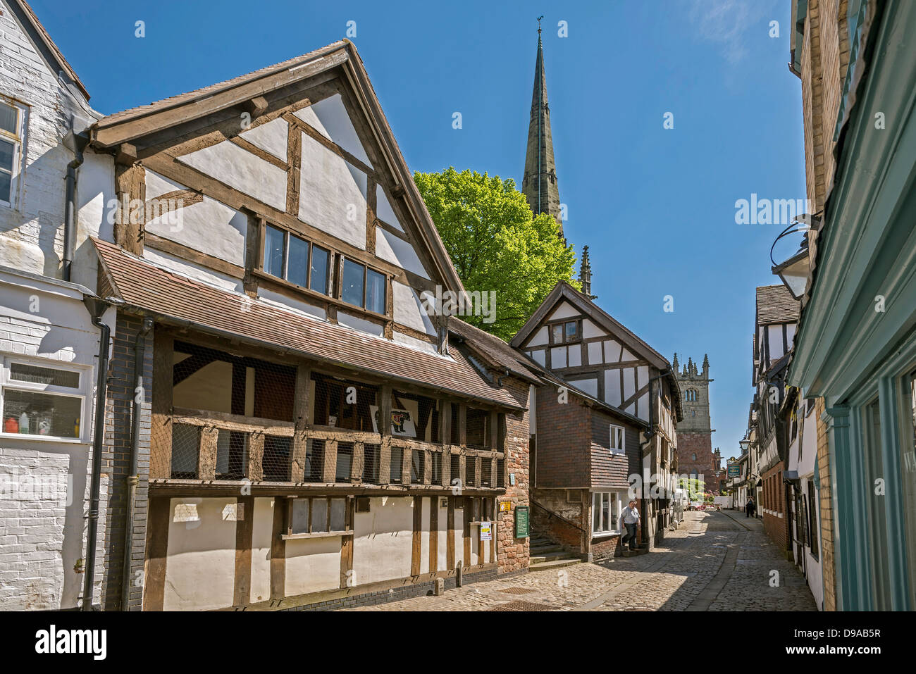 Tudor lane hi-res stock photography and images - Alamy
